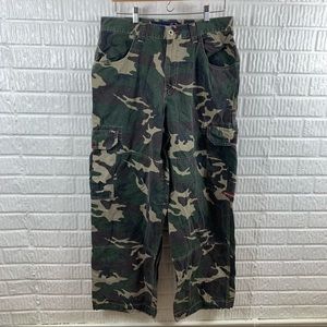 JNCO - Poshmark